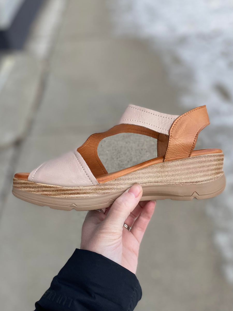 Roamers - Eloise - Moonbeam – Walk Rite Shoes