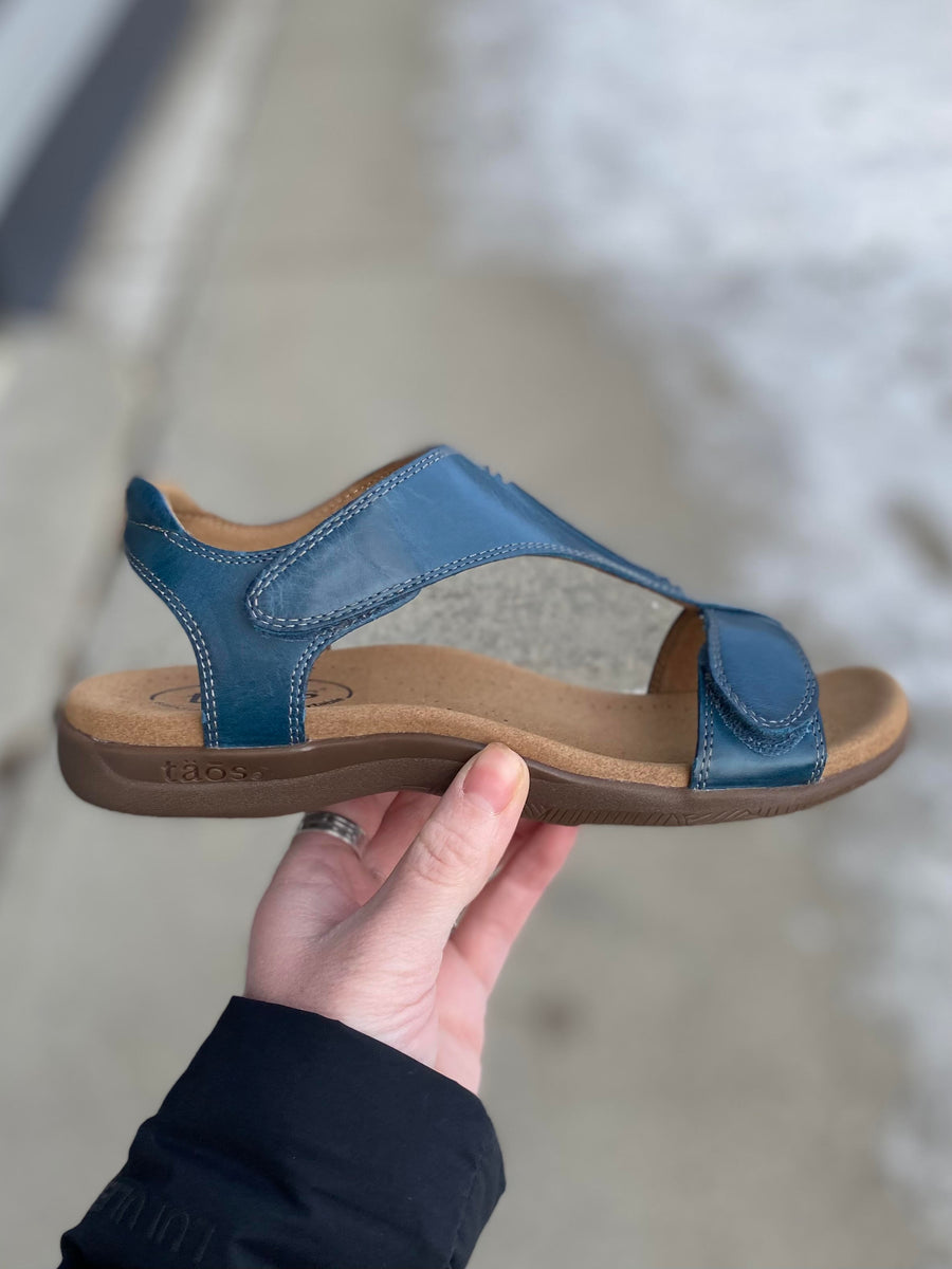 Taos - The Show - Blue – Walk Rite Shoes