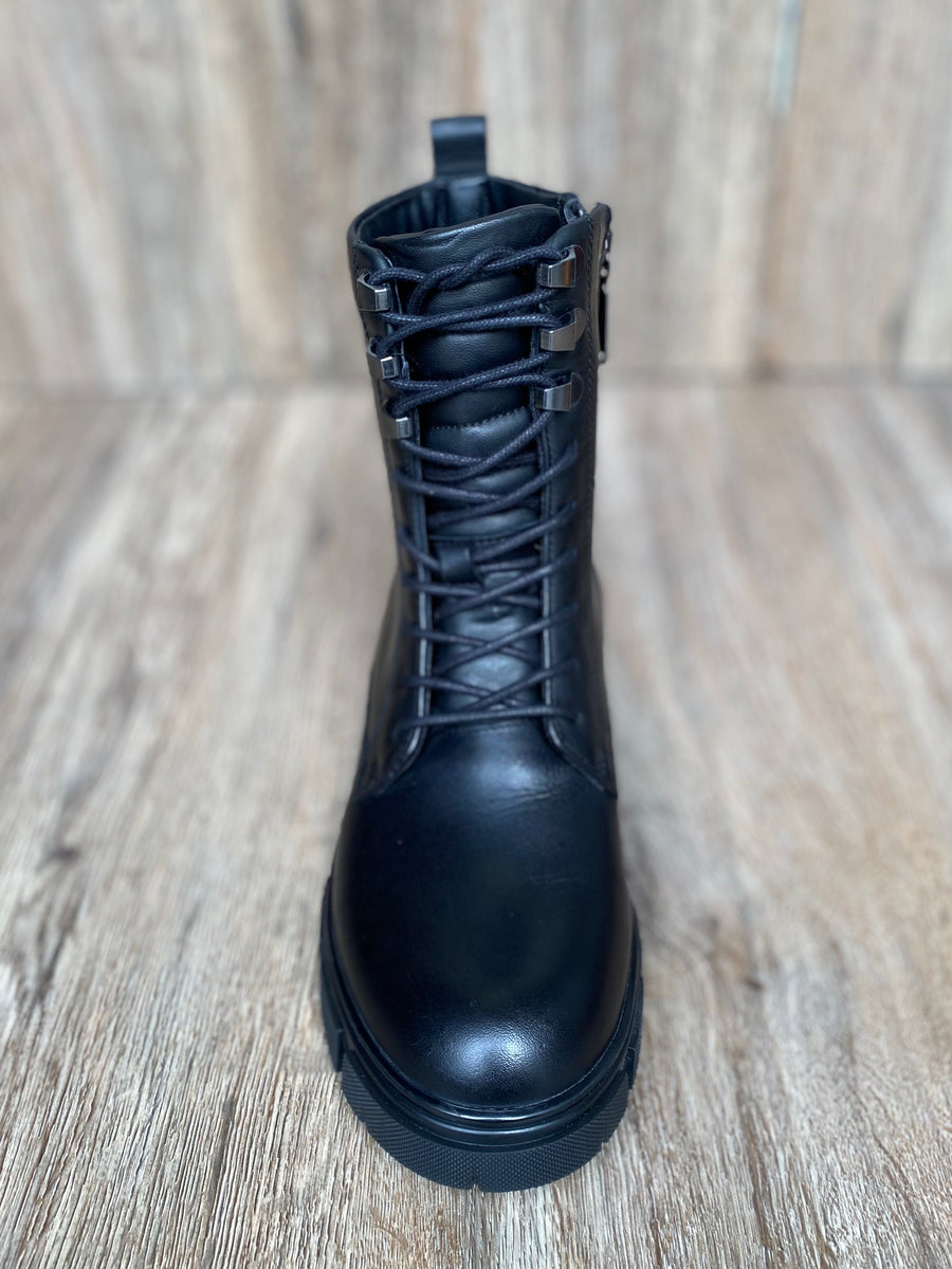 Blondo - Pinky - Black – Walk Rite Shoes